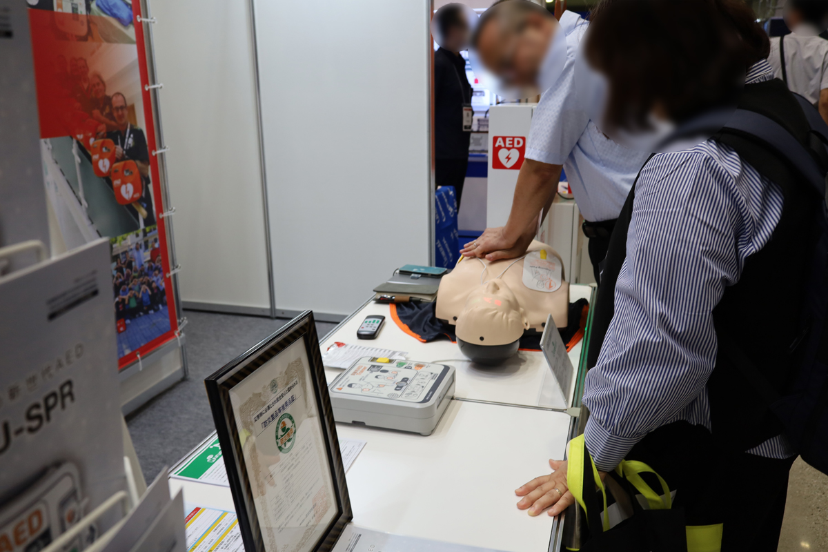 6m×3m以内の事例｜RISCON TOKYO 2025｜東京・神奈川・千葉の展示会に対応│株式会社展示会ブース装飾